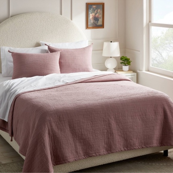 Threshold | Bedding | New Fullqueen Double Cloth Quilt Mauve Threshold ...
